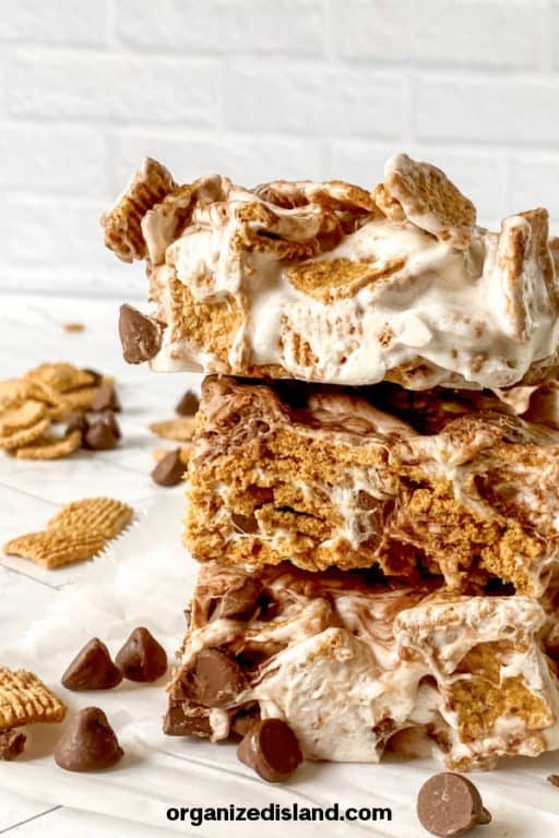 Smores Golden Grahams Treats - Organized Island