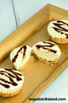 Mini Cheesecakes - Organized Island