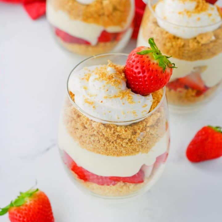 Strawberry Cheesecake Parfaits - Organized Island