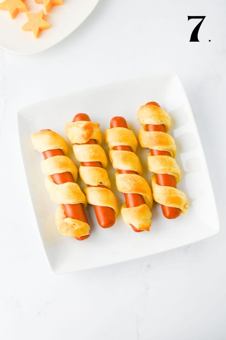 Spiral Hot Dogs - Organized Island
