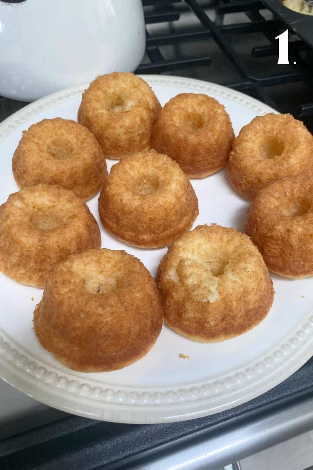 Mini Firecracker Cakes - Organized Island