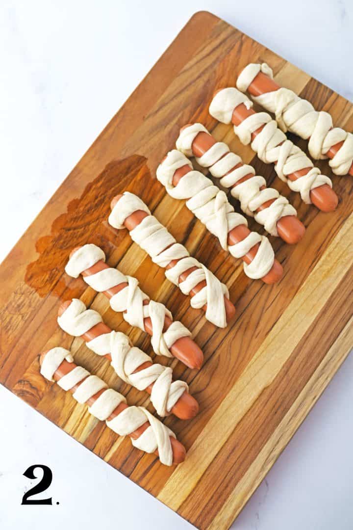 Mummy Hot Dogs Recipe - Organized Island