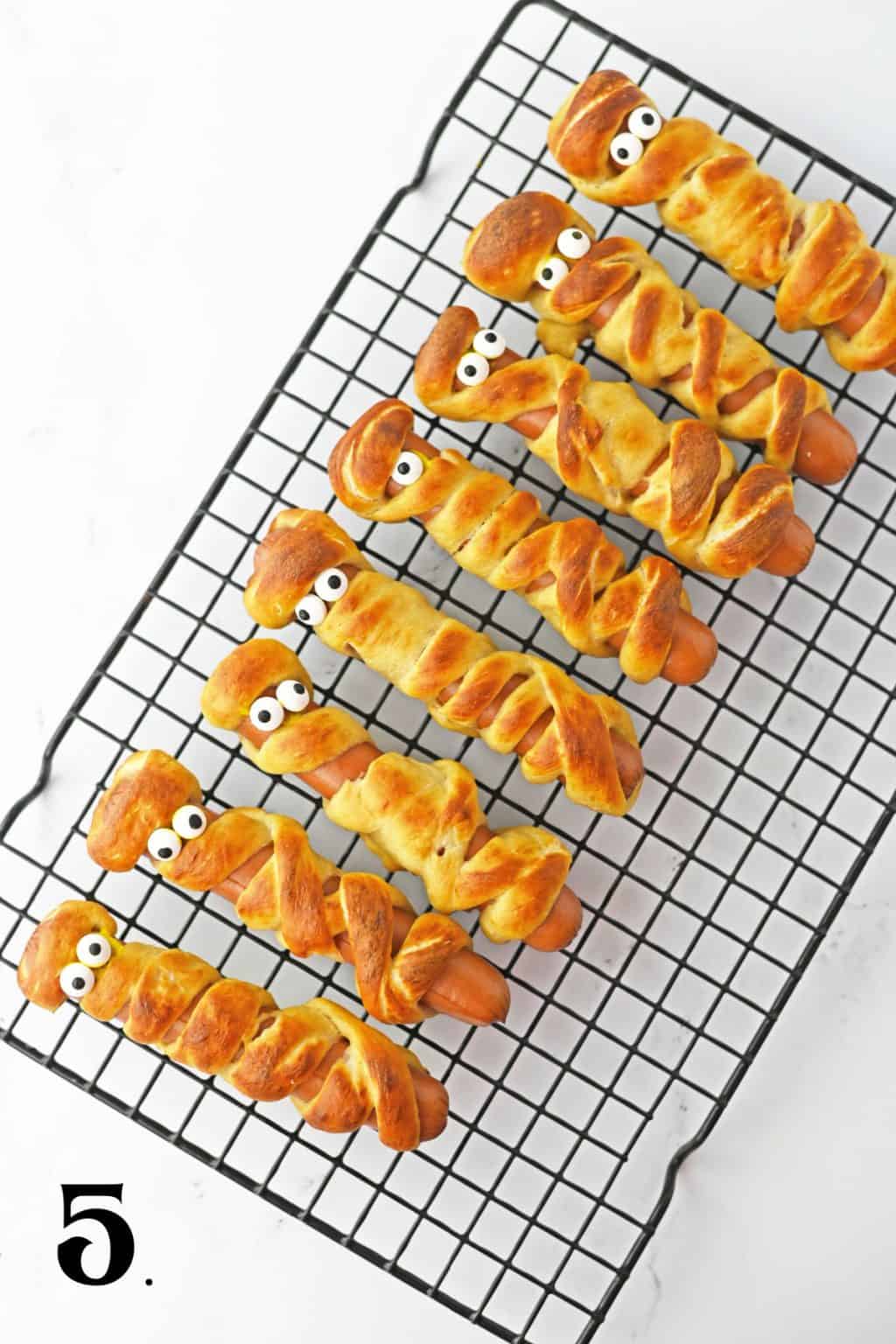 Mummy Hot Dogs Recipe - Organized Island