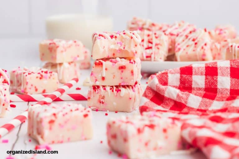 Pink Valentine's Day Fudge Recipe - Organized Island
